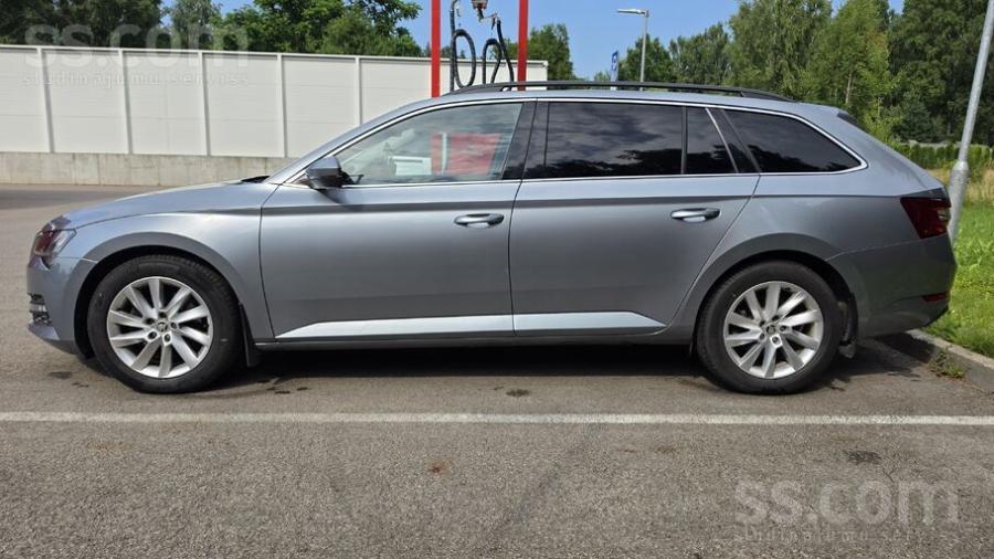 Pelēks Skoda SuperB 2020 Rīga, ar dzinēja tilpumu 1.50 L un nobraukumu 75 tūkst. km par 18495 €, foto 5 vietnē AUTOMOTO.COM.LV