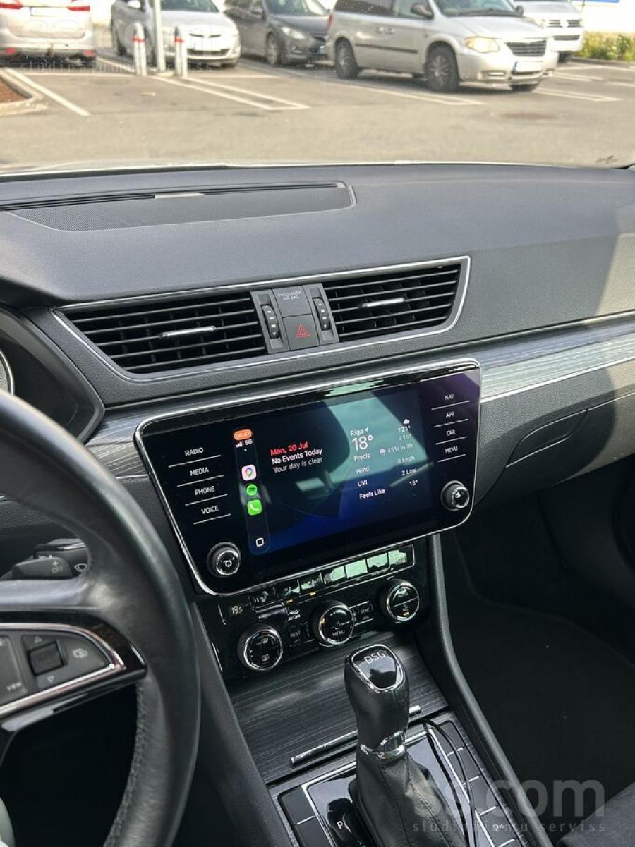 Pelēks Skoda SuperB 2020 Rīga, ar dzinēja tilpumu 1.50 L un nobraukumu 171 tūkst. km par 16700 €, foto 6 vietnē AUTOMOTO.COM.LV