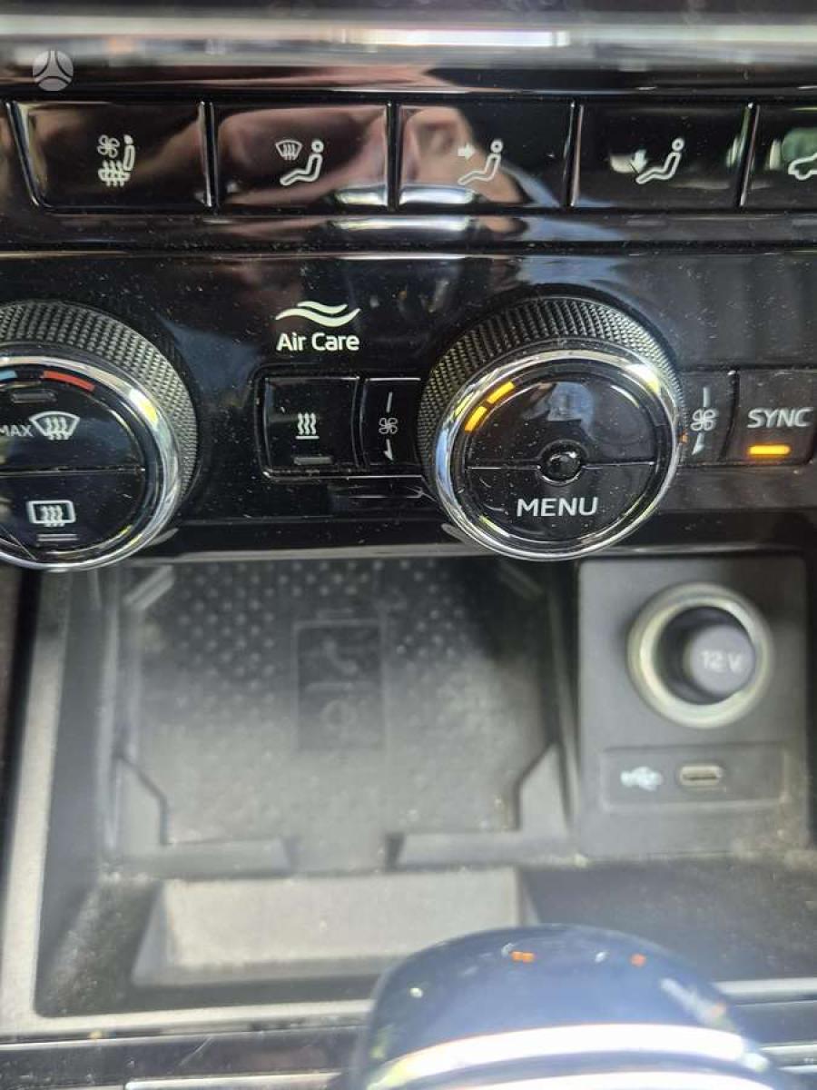 Pelēks Skoda SuperB 2020 Klaipėda, ar dzinēja tilpumu 1.40 L un nobraukumu 174 tūkst. km par 18800 €, foto 17 vietnē AUTOMOTO.COM.LV