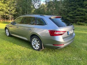 Grey Skoda SuperB 2020 in Tallinn, with an engine capacity of 2.00 L and mileage of 154 thousand km for 19900 €, photo 3 on AUTOMOTO.COM.LV