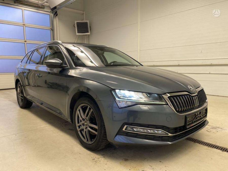 Grey Skoda SuperB 2021 in Radviliskis, with an engine capacity of 1.97 L and mileage of 169 thousand km for 16879 €, photo 2 on AUTOMOTO.COM.LV