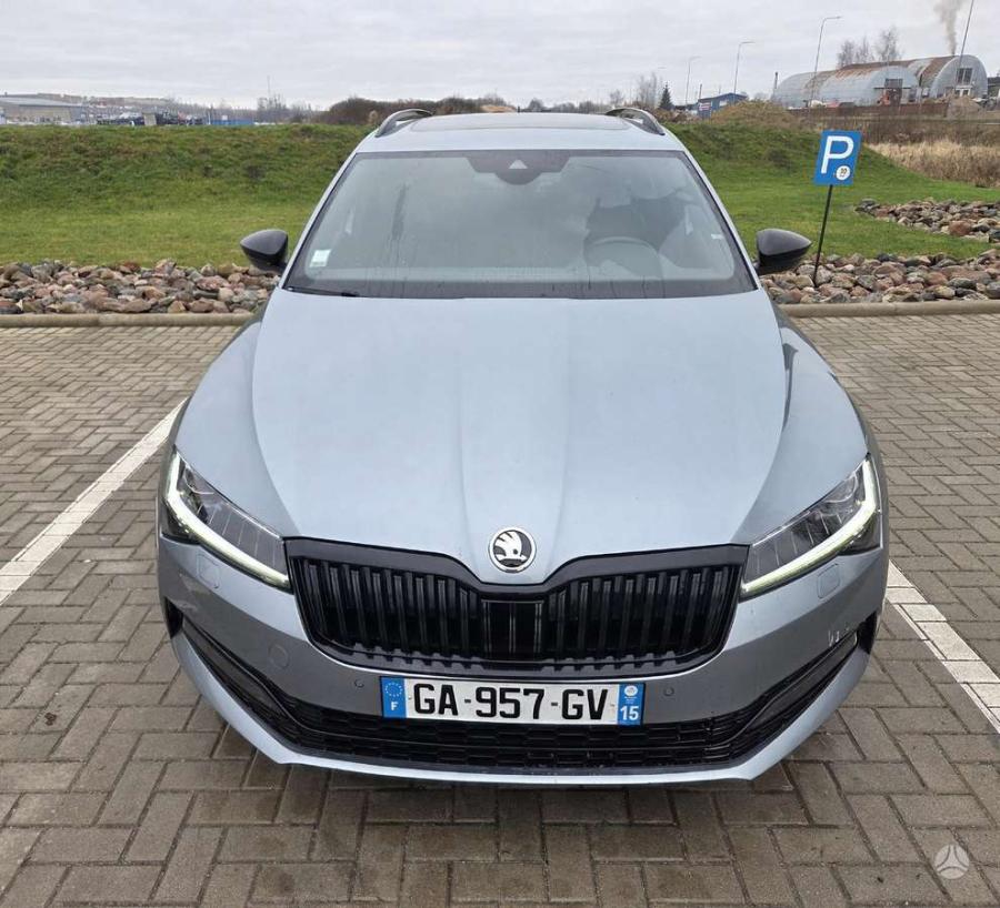 Grey Skoda SuperB 2021 in Taurage, with an engine capacity of 1.97 L and mileage of 247 thousand km for 15900 €, photo 3 on AUTOMOTO.COM.LV