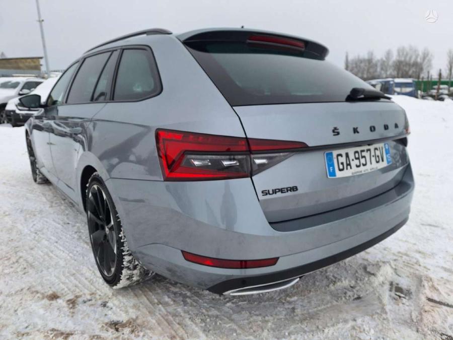 Grey Skoda SuperB 2021 in Taurage, with an engine capacity of 1.97 L and mileage of 247 thousand km for 15900 €, photo 5 on AUTOMOTO.COM.LV
