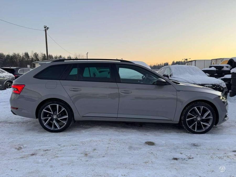 Grey Skoda SuperB 2021 in Vilnius, with an engine capacity of 0.00 L and mileage of 162 thousand km for 20200 €, photo 4 on AUTOMOTO.COM.LV