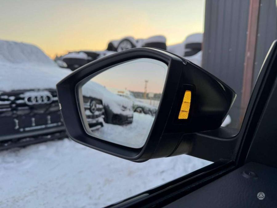 Grey Skoda SuperB 2021 in Vilnius, with an engine capacity of 0.00 L and mileage of 162 thousand km for 20200 €, photo 9 on AUTOMOTO.COM.LV