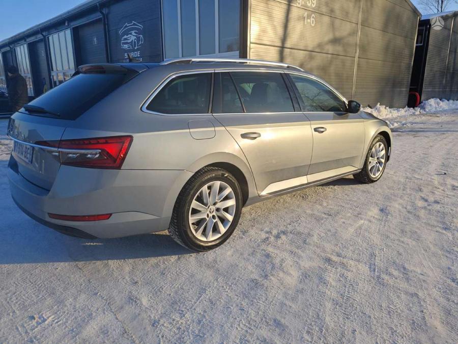 Grey Skoda SuperB 2021 in Kaunas, with an engine capacity of 1.97 L and mileage of 270 thousand km for 14990 €, photo 4 on AUTOMOTO.COM.LV