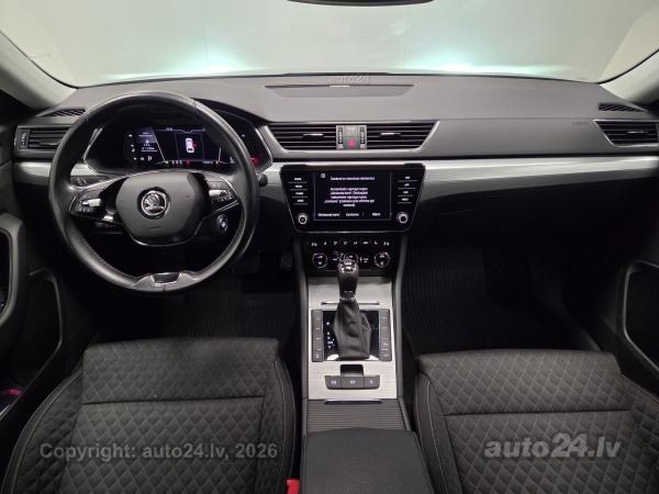 Pelēks Skoda SuperB 2021 Tallina, ar dzinēja tilpumu 1.50 L un nobraukumu 129 tūkst. km par 17900 €, foto 7 vietnē AUTOMOTO.COM.LV