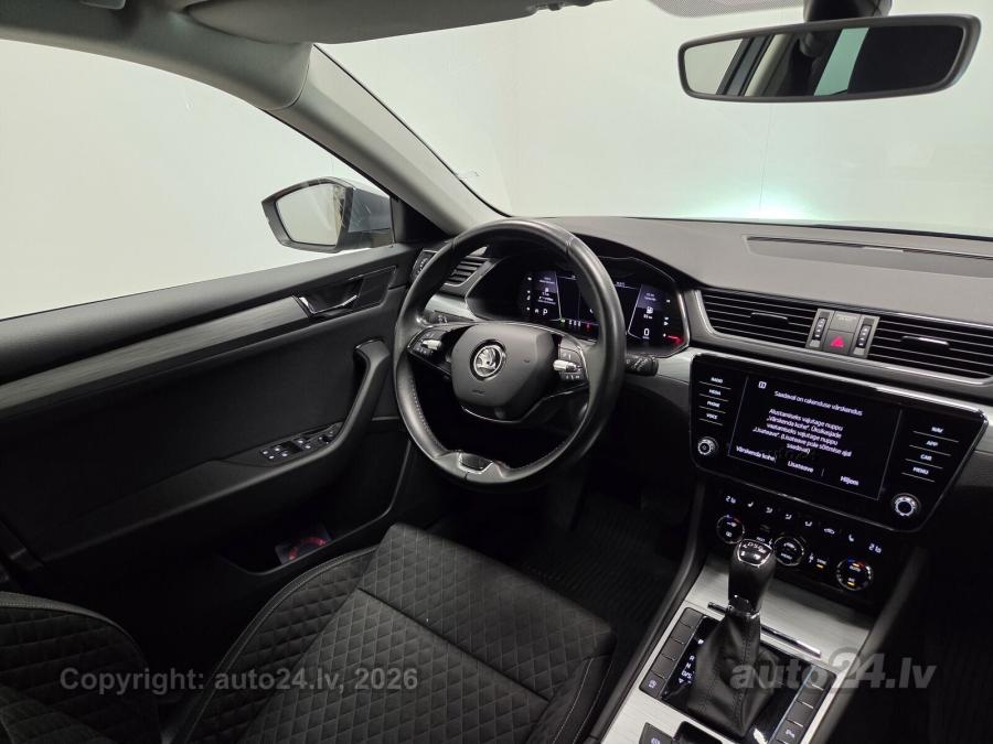 Pelēks Skoda SuperB 2021 Tallina, ar dzinēja tilpumu 1.50 L un nobraukumu 129 tūkst. km par 17900 €, foto 12 vietnē AUTOMOTO.COM.LV