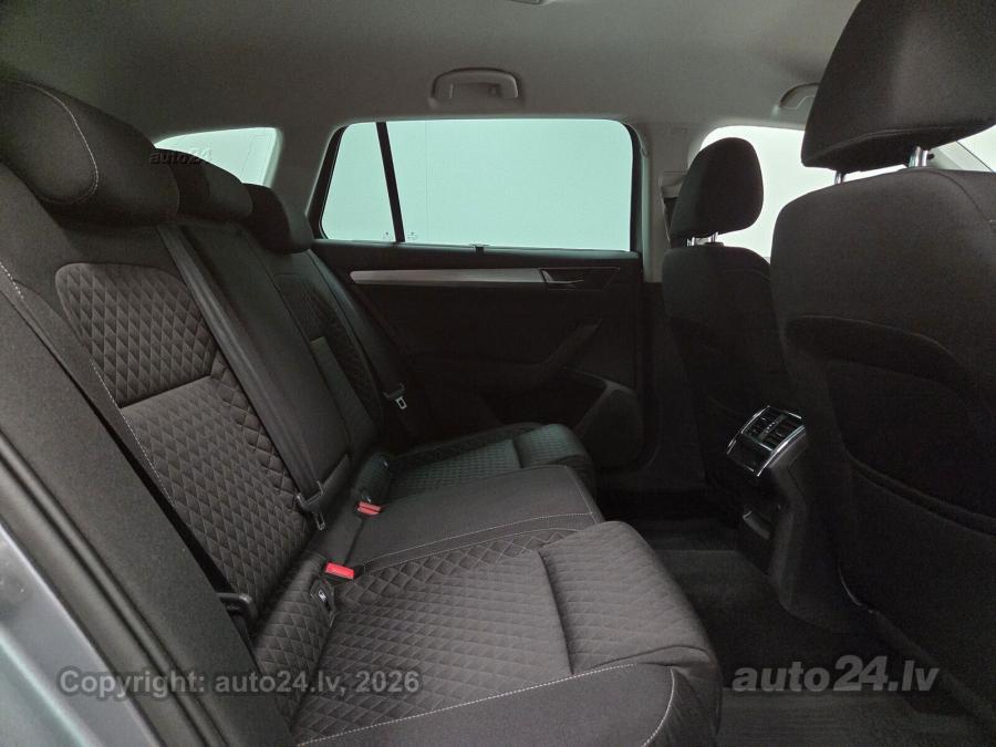 Pelēks Skoda SuperB 2021 Tallina, ar dzinēja tilpumu 1.50 L un nobraukumu 129 tūkst. km par 17900 €, foto 18 vietnē AUTOMOTO.COM.LV