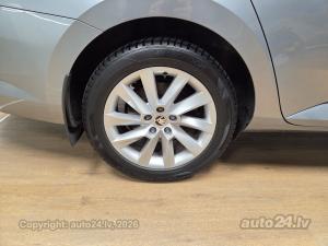 Pelēks Skoda SuperB 2021 Tallina, ar dzinēja tilpumu 1.50 L un nobraukumu 129 tūkst. km par 17900 €, foto 21 vietnē AUTOMOTO.COM.LV