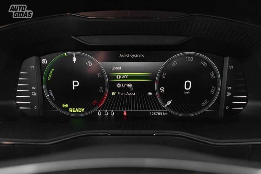 Pelēks Skoda SuperB 2021 Viļņa, ar dzinēja tilpumu 1.40 L un nobraukumu 126 tūkst. km par 20800 €, foto 19 vietnē AUTOMOTO.COM.LV