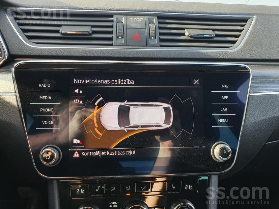 Pelēks Skoda SuperB 2021 Rīga, ar dzinēja tilpumu 1.50 L un nobraukumu 92 tūkst. km par 22500 €, foto 27 vietnē AUTOMOTO.COM.LV