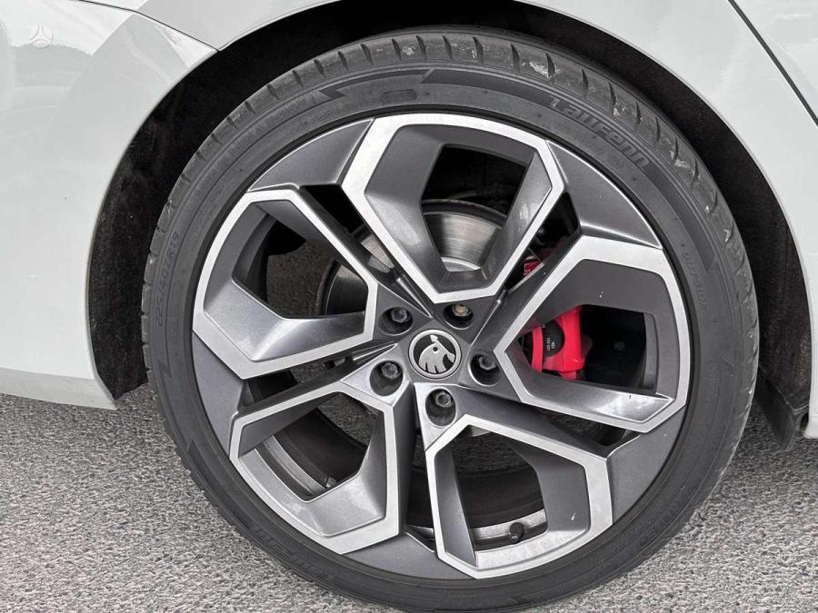 Pelēks Skoda SuperB 2021 Kauņa, ar dzinēja tilpumu 2.00 L un nobraukumu 155 tūkst. km par 22500 €, foto 6 vietnē AUTOMOTO.COM.LV