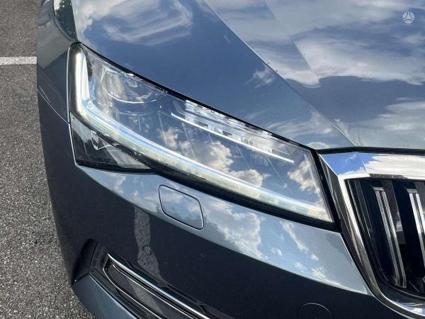 Grey Skoda SuperB 2021 in Vilnius, with an engine capacity of 1.97 L and mileage of 213 thousand km for 18900 €, photo 4 on AUTOMOTO.COM.LV