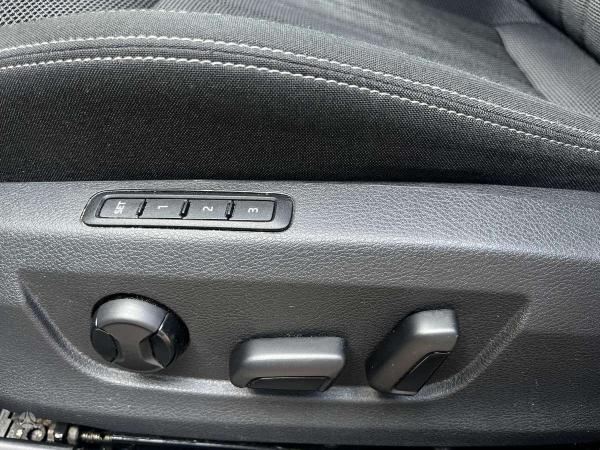 Grey Skoda SuperB 2021 in Vilnius, with an engine capacity of 1.97 L and mileage of 213 thousand km for 18900 €, photo 10 on AUTOMOTO.COM.LV