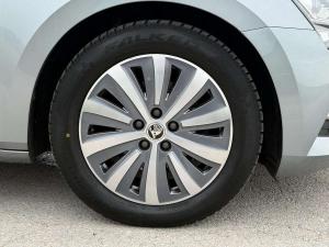 Grey Skoda SuperB 2021 in Raseiniai, with an engine capacity of 1.97 L and mileage of 216 thousand km for 16800 €, photo 47 on AUTOMOTO.COM.LV