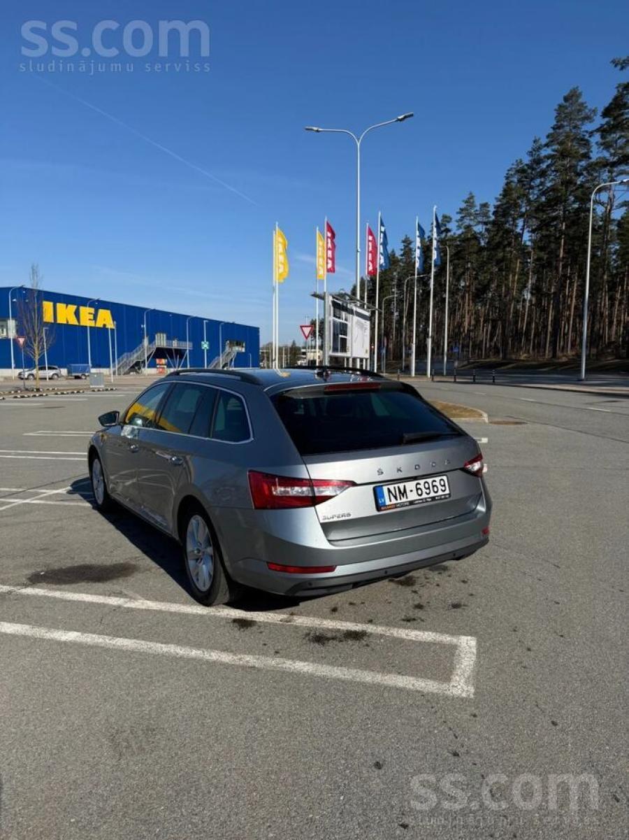 Pelēks Skoda SuperB 2021 Rīga, ar dzinēja tilpumu 1.50 L un nobraukumu 80 tūkst. km par 21190 €, foto 5 vietnē AUTOMOTO.COM.LV