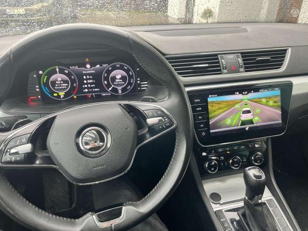 Grey Skoda SuperB 2021 in Vilnius, with an engine capacity of 1.40 L and mileage of 140 thousand km for 16500 €, photo 2 on AUTOMOTO.COM.LV