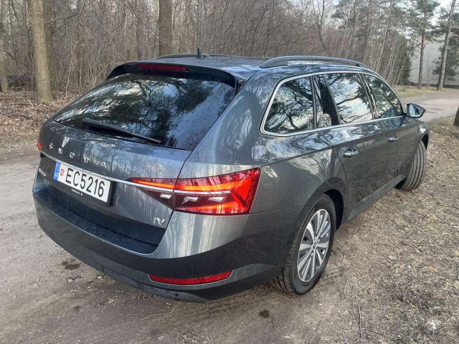 Pelēks Skoda SuperB 2021 Viļņa, ar dzinēja tilpumu 1.40 L un nobraukumu 140 tūkst. km par 16500 €, foto 8 vietnē AUTOMOTO.COM.LV