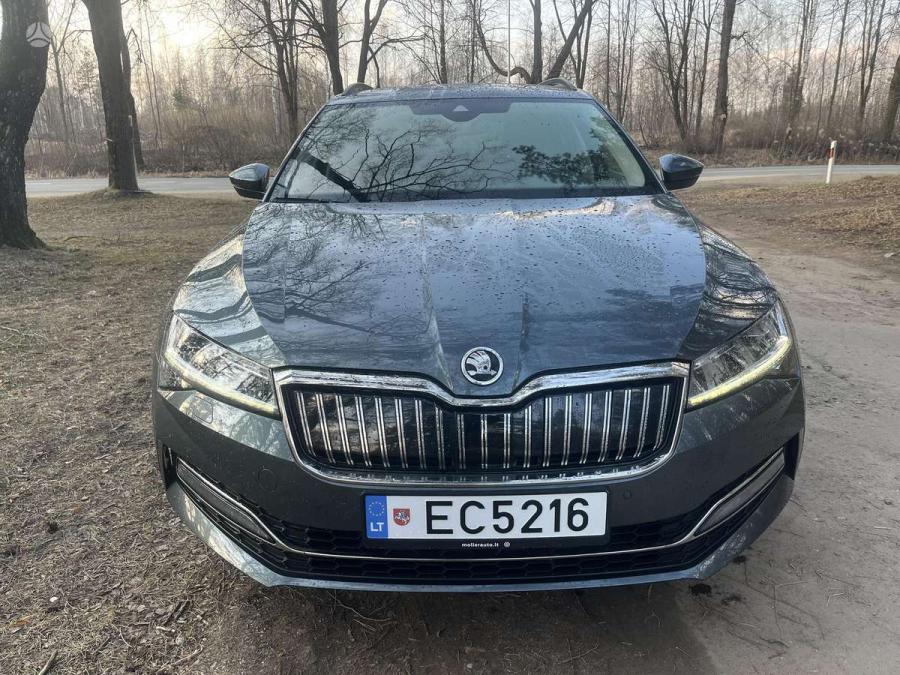 Pelēks Skoda SuperB 2021 Viļņa, ar dzinēja tilpumu 1.40 L un nobraukumu 140 tūkst. km par 16500 €, foto 10 vietnē AUTOMOTO.COM.LV