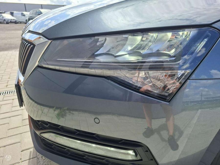 Pelēks Skoda SuperB 2021 Viļņa, ar dzinēja tilpumu 1.97 L un nobraukumu 127 tūkst. km par 19900 €, foto 24 vietnē AUTOMOTO.COM.LV