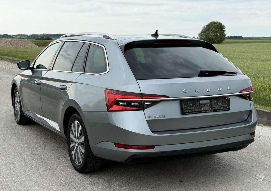 Grey Skoda SuperB 2021 in Raseiniai, with an engine capacity of 1.97 L and mileage of 216 thousand km for 14600 €, photo 19 on AUTOMOTO.COM.LV