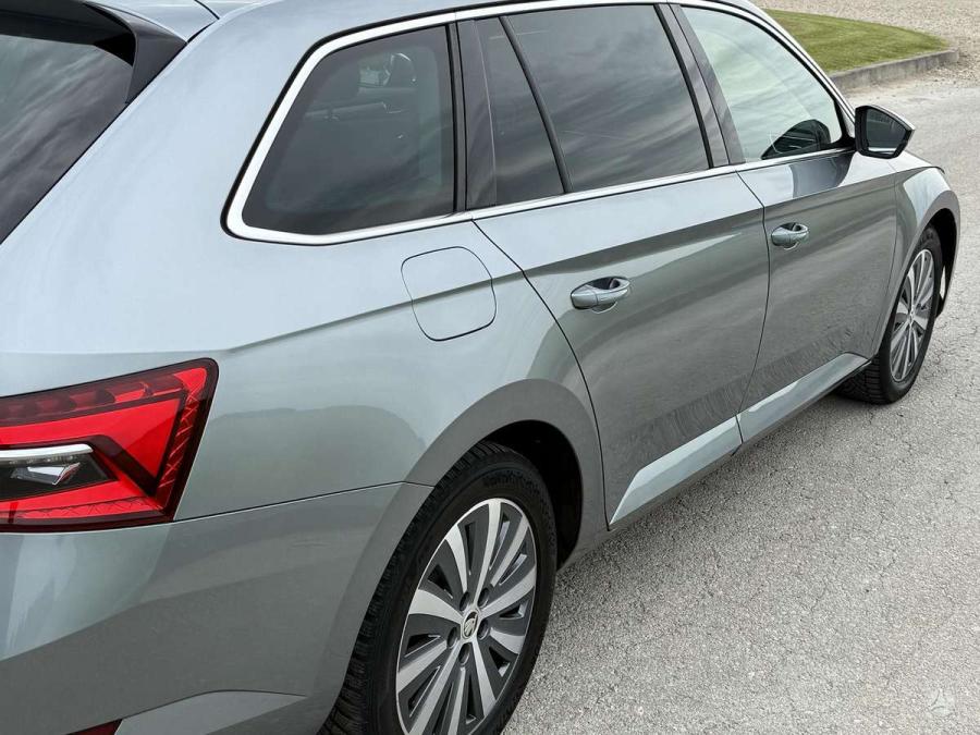 Grey Skoda SuperB 2021 in Raseiniai, with an engine capacity of 1.97 L and mileage of 216 thousand km for 14600 €, photo 20 on AUTOMOTO.COM.LV