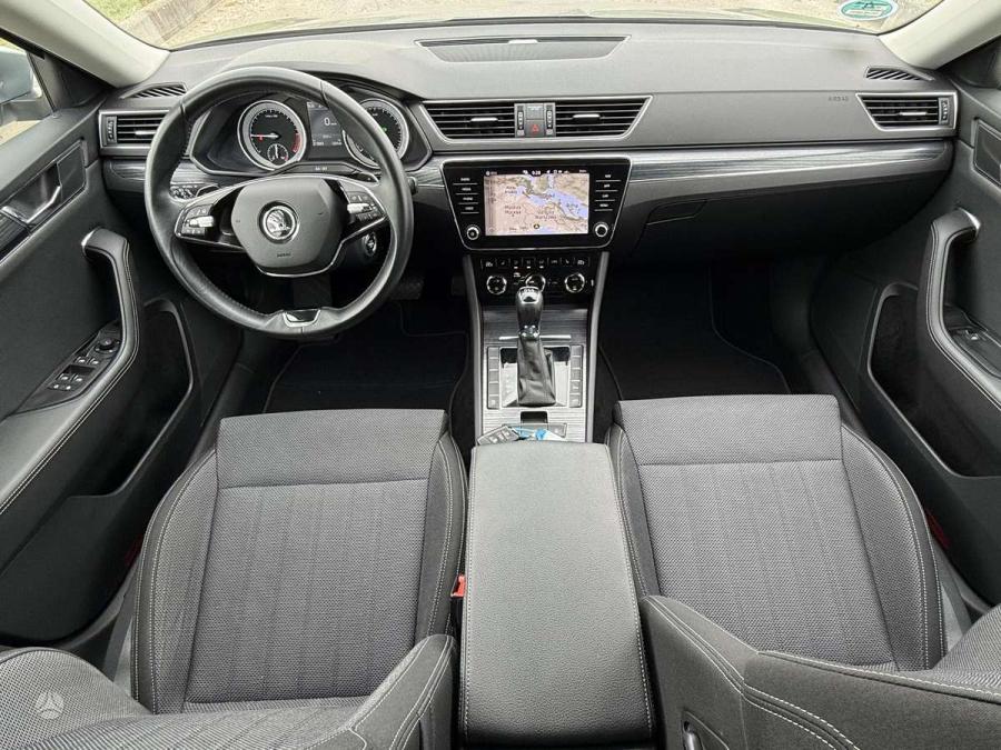 Grey Skoda SuperB 2021 in Raseiniai, with an engine capacity of 1.97 L and mileage of 216 thousand km for 14600 €, photo 26 on AUTOMOTO.COM.LV