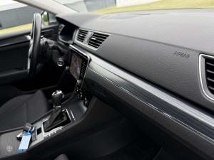 Grey Skoda SuperB 2021 in Raseiniai, with an engine capacity of 1.97 L and mileage of 216 thousand km for 14600 €, photo 37 on AUTOMOTO.COM.LV