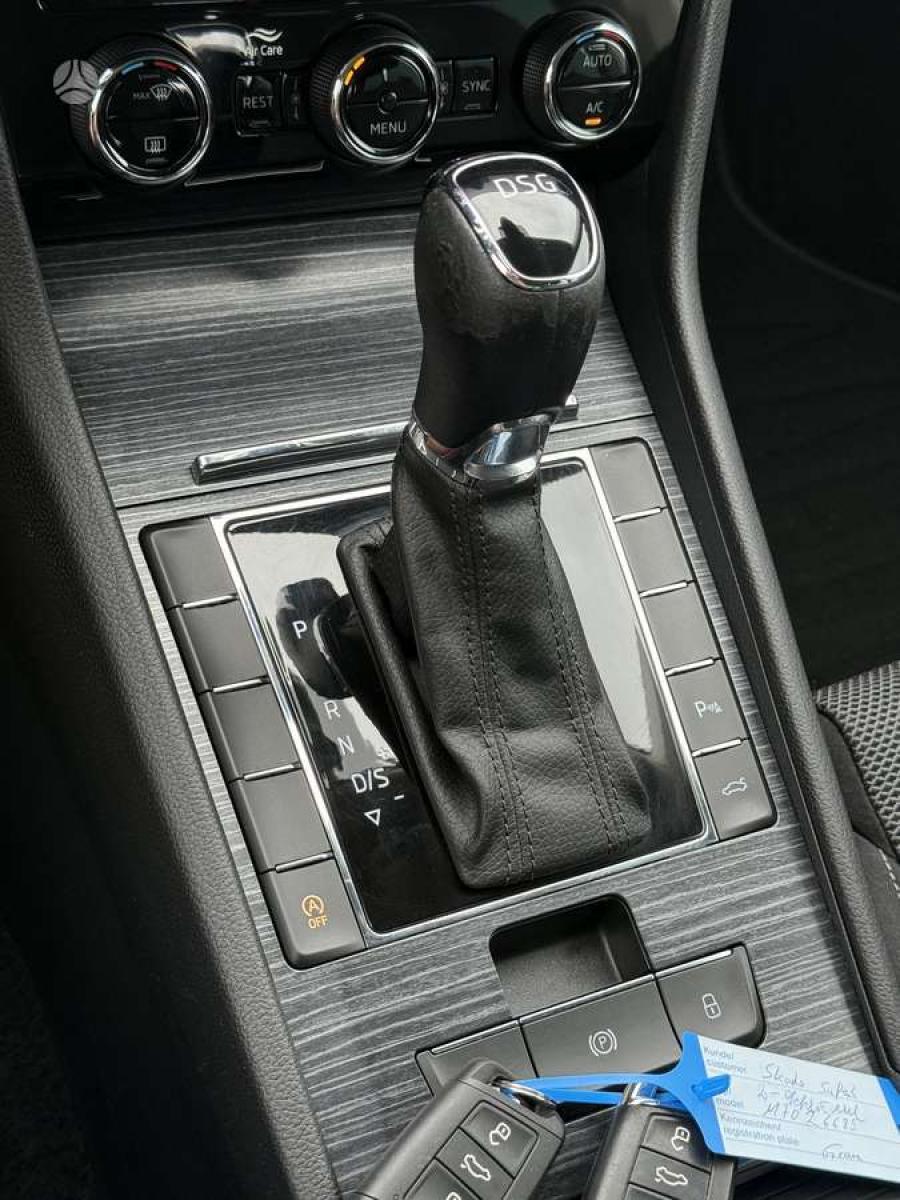 Grey Skoda SuperB 2021 in Raseiniai, with an engine capacity of 1.97 L and mileage of 216 thousand km for 14600 €, photo 44 on AUTOMOTO.COM.LV