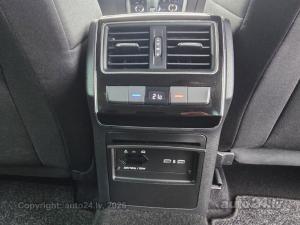 Grey Skoda SuperB 2021 in Tallinn, with an engine capacity of 2.00 L and mileage of 196 thousand km for 16990 €, photo 16 on AUTOMOTO.COM.LV