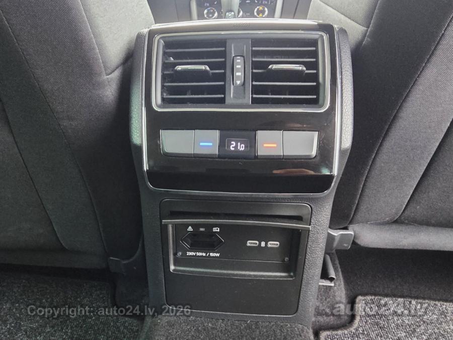 Grey Skoda SuperB 2021 in Tallinn, with an engine capacity of 2.00 L and mileage of 196 thousand km for 16990 €, photo 16 on AUTOMOTO.COM.LV