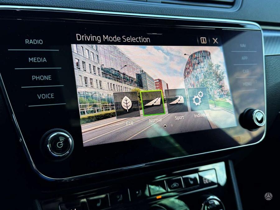 Pelēks Skoda SuperB 2021 Kauņa, ar dzinēja tilpumu 0.00 L un nobraukumu 233 tūkst. km par 16900 €, foto 14 vietnē AUTOMOTO.COM.LV