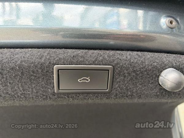 Grey Skoda SuperB 2021 in Tallinn, with an engine capacity of 1.50 L and mileage of 91 thousand km for 20990 €, photo 8 on AUTOMOTO.COM.LV