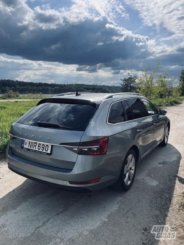 Grey Skoda SuperB 2021 in Kaunas, with an engine capacity of 2.00 L and mileage of 211 thousand km for 14000 €, photo 5 on AUTOMOTO.COM.LV