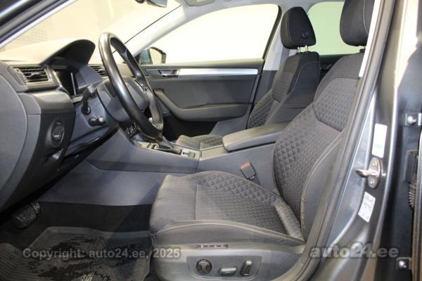 Pelēks Skoda SuperB 2022 Tallina, ar dzinēja tilpumu 2.00 L un nobraukumu 130 tūkst. km par 22990 €, foto 11 vietnē AUTOMOTO.COM.LV