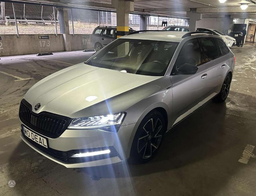Pelēks Skoda SuperB 2022 Viļņa, ar dzinēja tilpumu 1.97 L un nobraukumu 110 tūkst. km par 24900 €, foto 1 vietnē AUTOMOTO.COM.LV