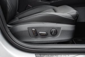 Pelēks Skoda SuperB 2022 Rīga, ar dzinēja tilpumu 2.00 L un nobraukumu 156 tūkst. km par 23900 €, foto 7 vietnē AUTOMOTO.COM.LV