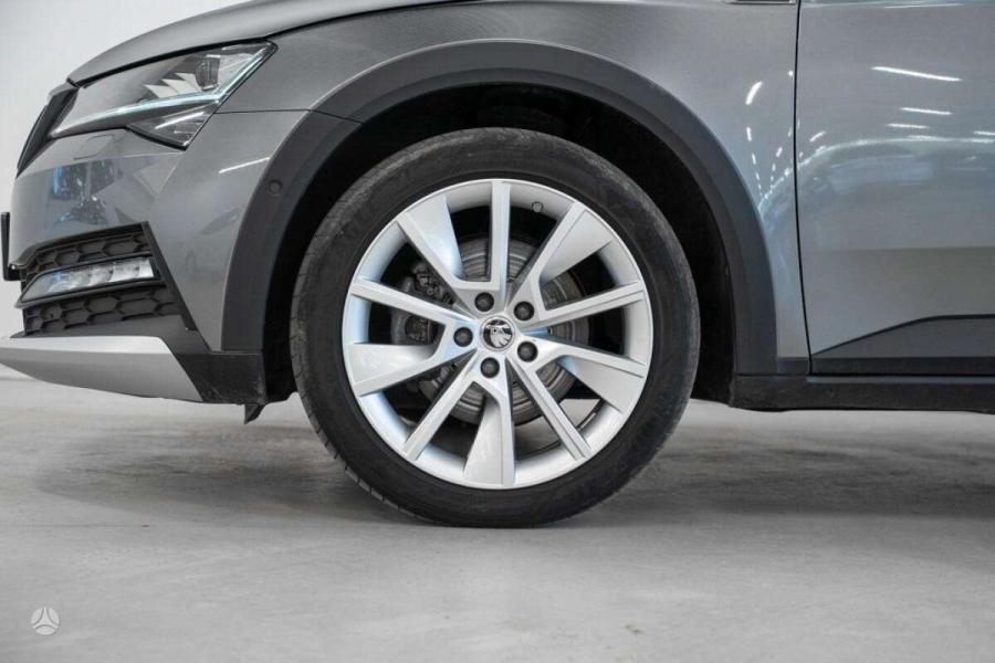 Grey Skoda SuperB 2022 in Vilnius, with an engine capacity of 2.00 L and mileage of 160 thousand km for 21900 €, photo 29 on AUTOMOTO.COM.LV