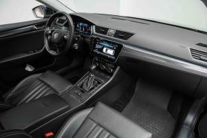 Grey Skoda SuperB 2022 in Peetri, with an engine capacity of 2.00 L and mileage of 113 thousand km for 27000 €, photo 11 on AUTOMOTO.COM.LV