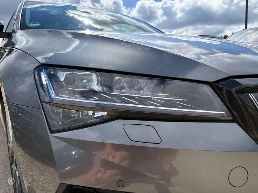 Grey Skoda SuperB 2022 in Vilnius, with an engine capacity of 1.40 L and mileage of 109 thousand km for 22600 €, photo 4 on AUTOMOTO.COM.LV