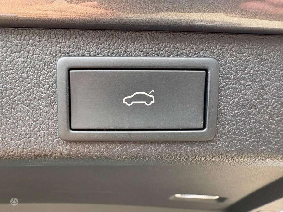 Grey Skoda SuperB 2022 in Vilnius, with an engine capacity of 1.40 L and mileage of 109 thousand km for 22600 €, photo 30 on AUTOMOTO.COM.LV