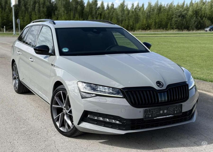 Grey Skoda SuperB 2022 in Vilnius, with an engine capacity of 1.97 L and mileage of 95 thousand km for 23900 €, photo 12 on AUTOMOTO.COM.LV