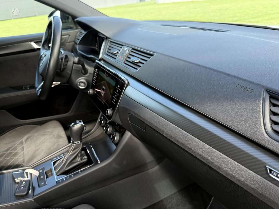 Grey Skoda SuperB 2022 in Vilnius, with an engine capacity of 1.97 L and mileage of 95 thousand km for 23900 €, photo 33 on AUTOMOTO.COM.LV