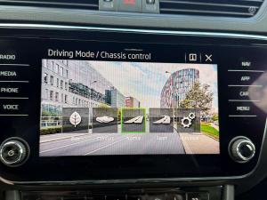 Grey Skoda SuperB 2022 in Vilnius, with an engine capacity of 1.97 L and mileage of 95 thousand km for 23900 €, photo 43 on AUTOMOTO.COM.LV