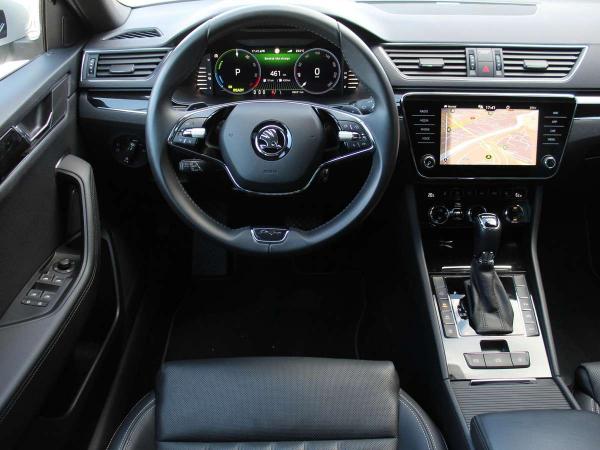 Pelēks Skoda SuperB 2022 Viļņa, ar dzinēja tilpumu 1.40 L un nobraukumu 88 tūkst. km par 25950 €, foto 8 vietnē AUTOMOTO.COM.LV
