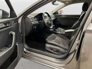 Pelēks Skoda SuperB 2022 Marijampole, ar dzinēja tilpumu 1.97 L un nobraukumu 179 tūkst. km par 16456 €, foto 8 vietnē AUTOMOTO.COM.LV