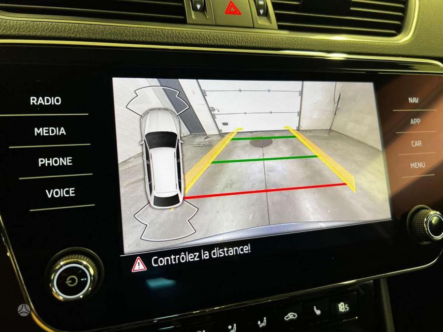 Pelēks Skoda SuperB 2022 Marijampole, ar dzinēja tilpumu 1.97 L un nobraukumu 179 tūkst. km par 16456 €, foto 13 vietnē AUTOMOTO.COM.LV