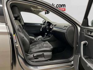 Pelēks Skoda SuperB 2022 Marijampole, ar dzinēja tilpumu 1.97 L un nobraukumu 179 tūkst. km par 16456 €, foto 16 vietnē AUTOMOTO.COM.LV