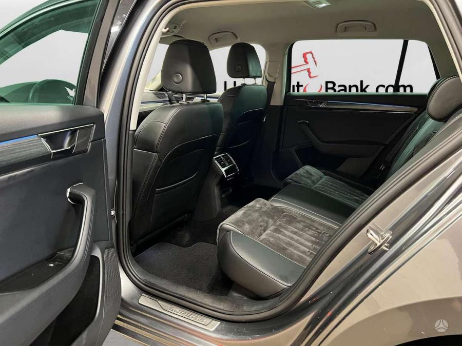 Pelēks Skoda SuperB 2022 Marijampole, ar dzinēja tilpumu 1.97 L un nobraukumu 179 tūkst. km par 16456 €, foto 20 vietnē AUTOMOTO.COM.LV